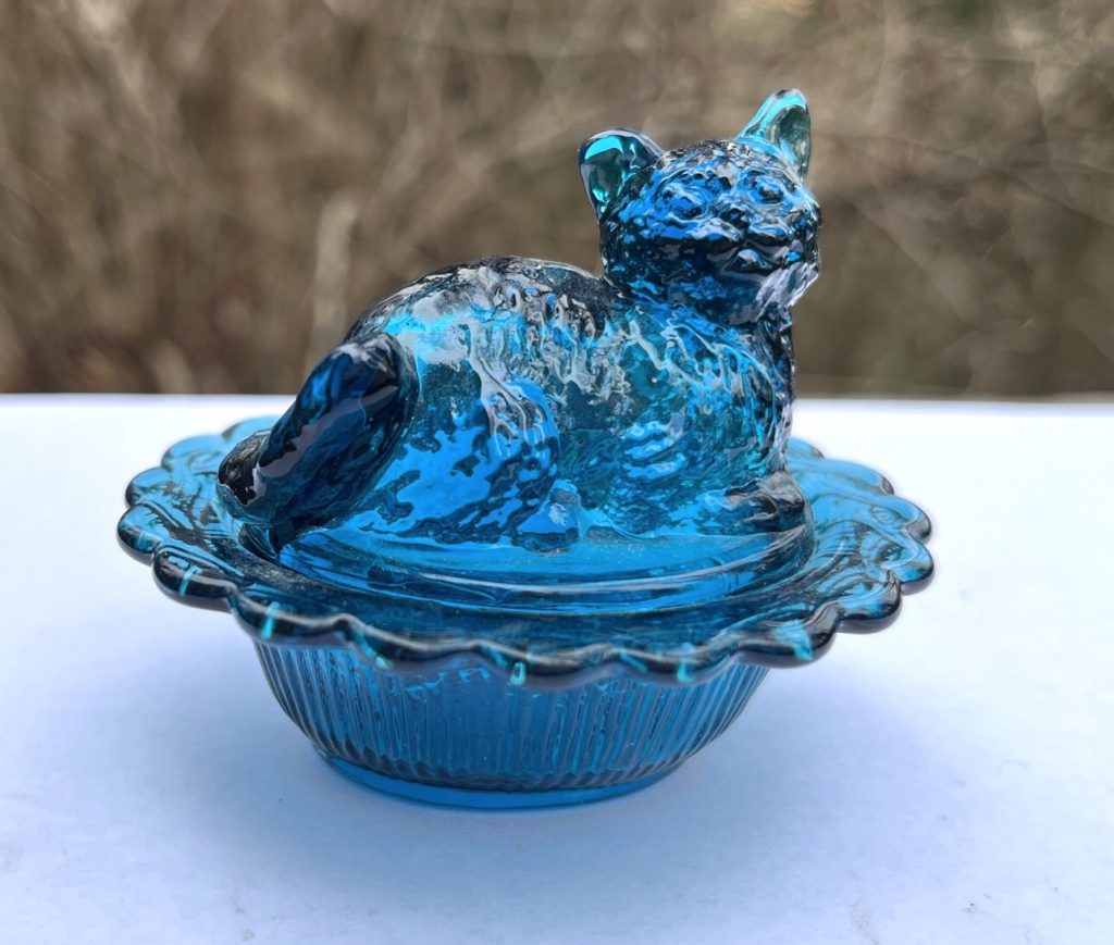 Color List for Mosser Glass Cat / Kitten on Basket / Nest #235 – Glass ...
