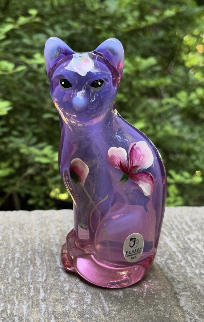 Fenton Glass Cat Figurines – Collectible Fenton Cats | Glass Kitties ...