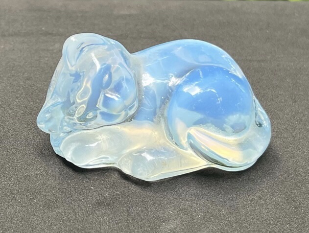 Fenton Glass Cat Figurines – Collectible Fenton Cats | Glass Kitties ...